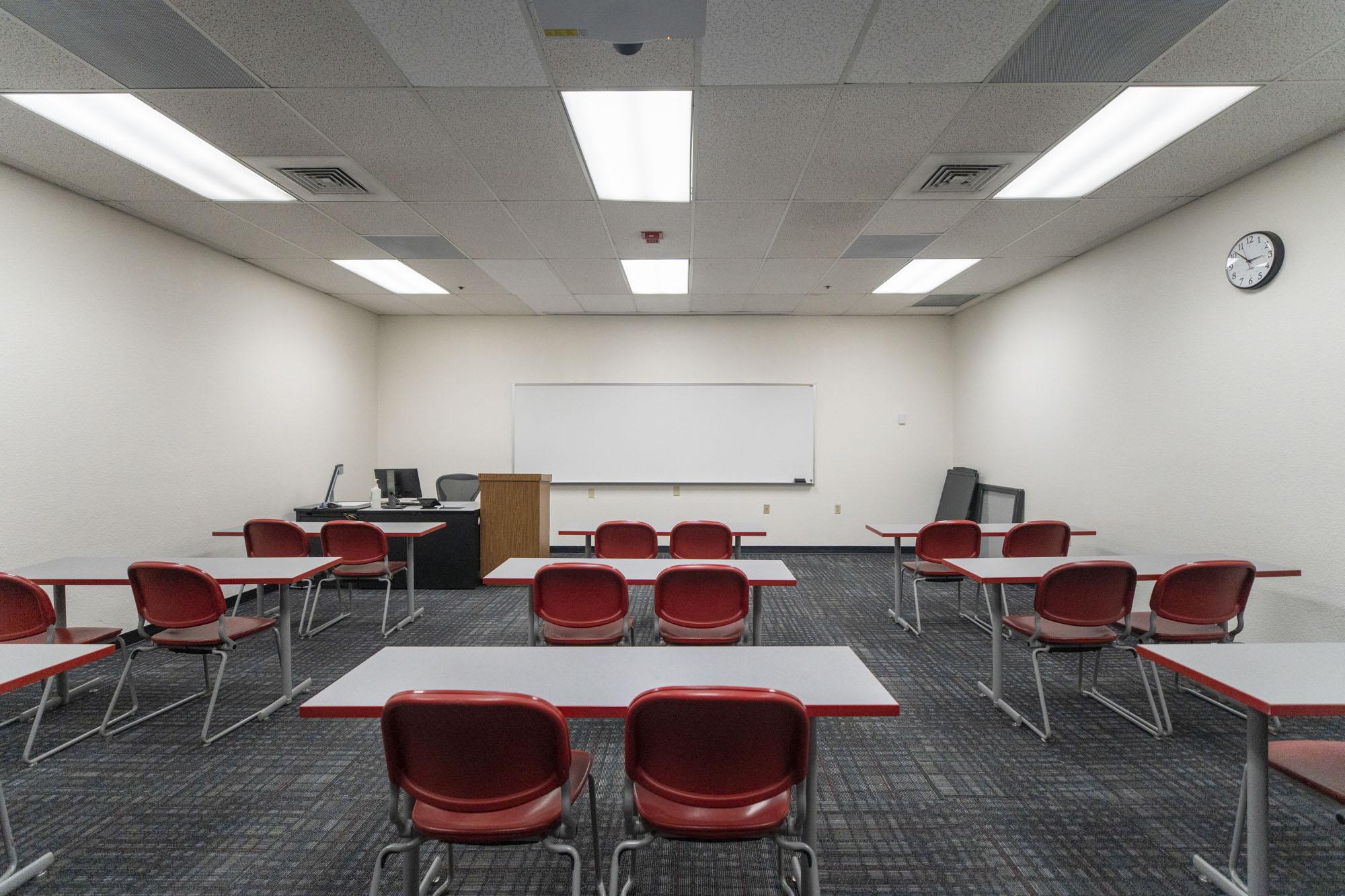 BEH 236 | Classrooms | UNLV Information Technology